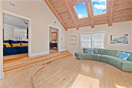 Bay Colony, The Best Neighborhoods in Virginia Beach