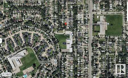 Edmonton Alberta Treed Lot