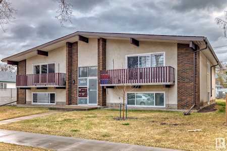 Calahoo Alberta Homes with Waterfront Property