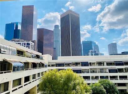 The Promenade | Downtown LA Condos | 121 S Hope St Los Angeles, CA 90012