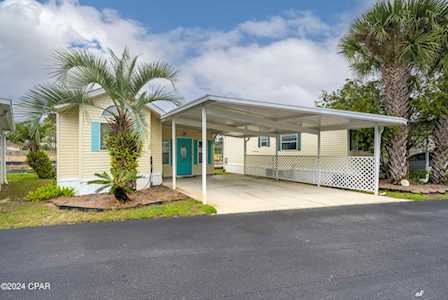 Emerald Pointe Resort Homes for sale | Emerald Pointe Resort Panama ...