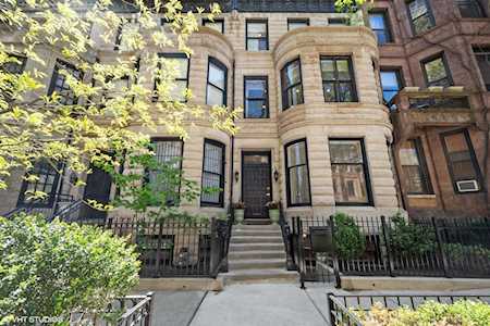 Chicago Brownstones For Sale | Historic Brownstones Chicago IL