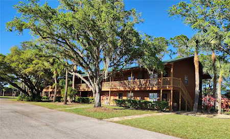 Airpark and Fly-In Communities in Florida - Homes With Airplane Hangars ...