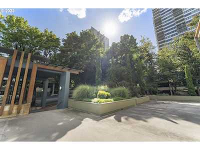 Harrison Tower East Condos Portland | 111 SW Harrison St