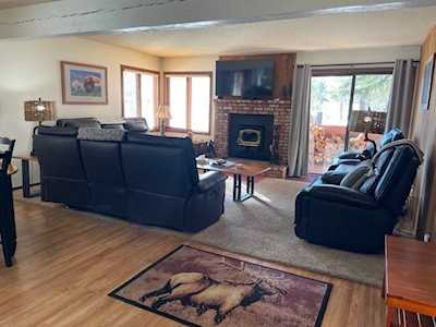 Mammoth Lakes Meadow Area / Mammoth Creek Condos ...