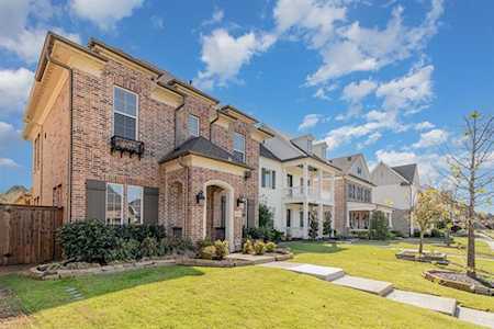 8 Attractions in The Colony You Must See | The Colony Texas