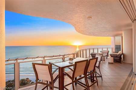 Bay Colony Real Estate | Bay Colony Homes in Naples, FL