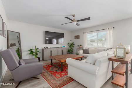 Brandon Howe | HoweRealtyGroup.com