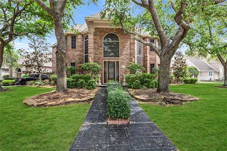 Stonegate Court, Spring TX: Homes For Sale (UPDATED)
