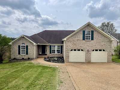 37167 Homes For Sale (37167 Real Estate)