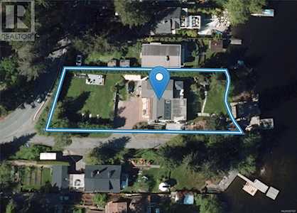 Prospect Lake Houses for Sale & MLS® Listings | Loyal Homes