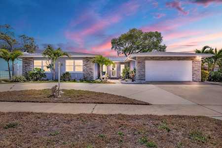 Imperial Point Homes for Sale Largo FL | Imperial Point Real Estate