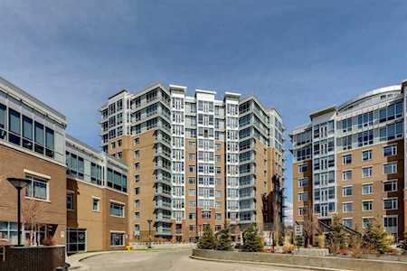 Varsity Estates Homes For Sale Northwest Calgary - Varsity Estates Real ...