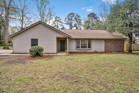 Homes For Sale With Swimming Pools • UNDER $500K In 32312 Zip Code