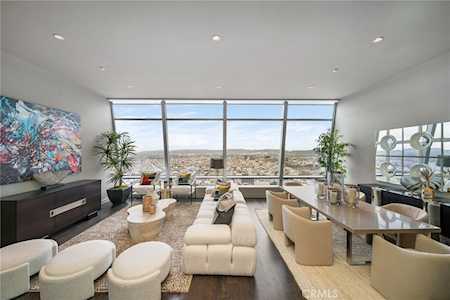 Downtown Los Angeles Luxury Penthouse Condos