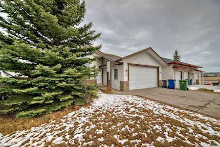 Cochrane Homes with Finished Basements For Sale