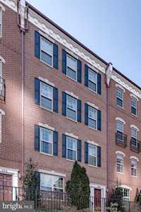Naval Square Condos for Sale | 500 Admirals Way Philadelphia PA 19146