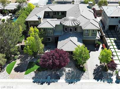 Deerbrooke Estates Homes for Sale in Las Vegas, NV | @seevegashomes