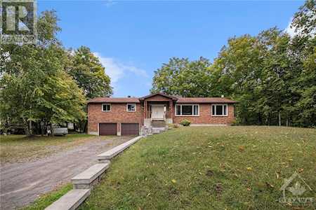 Dunrobin Raised Ranch Style Homes For Sale
