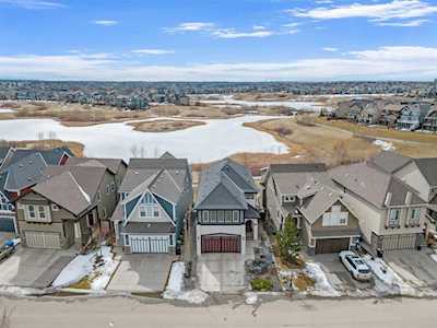 SE Calgary Walkout Basement Homes for Sale