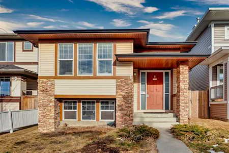 Calgary Luxury Homes For Sale by the Calgary Luxury Real Estate Team