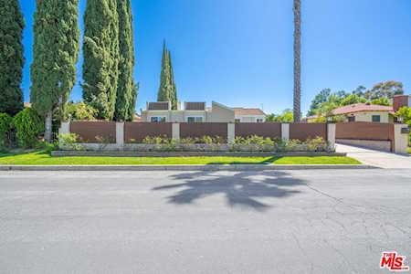 The Magnolia | Sherman Oaks Condos | 15200 Magnolia Blvd Sherman Oaks, CA 91403