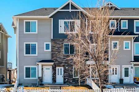 Chestermere Townhomes For Sale - Chestermere Townhouse Real Estate
