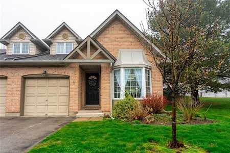 Ancaster Bungalow Homes For Sale - Ancaster, ON