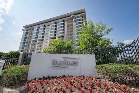 River Tower at South Bluffs Condos For Sale Memphis - 655 Riverside ...