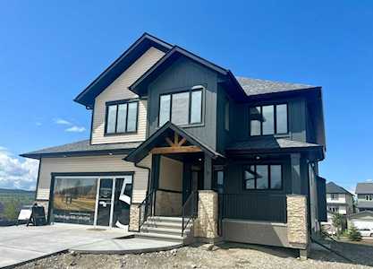 Cochrane Luxury Homes for Sale in Alberta Real Estate