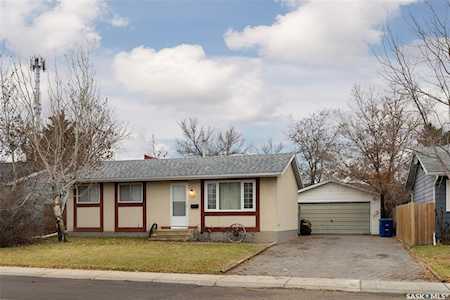 Garden Ridge - Homes for Sale in Garden Ridge Regina