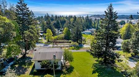 Colwood Real Estate - Homes for Sale in Colwood