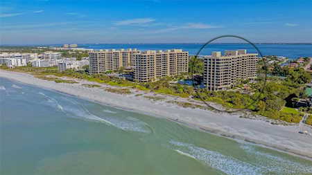 Promenade Condos for Sale in Longboat Key, FL