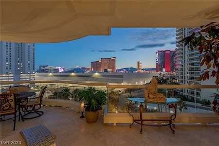 Turnberry Place Condos For Sale - Luxury Condos Las Vegas