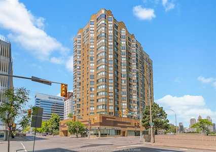 Riverside Drive Homes For Sale Windsor - Riverside Drive Real Estate