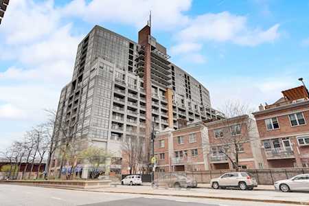 Dearborn Tower Condos of Chicago |1530 S State Street