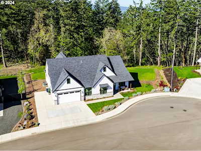 Luxury Homes for Sale Springfield Oregon