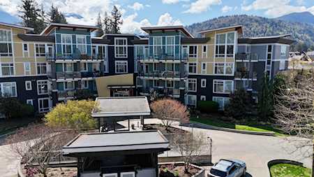 Radius Condos For Sale Chilliwack - 45389 Chehalis Drive Real Estate