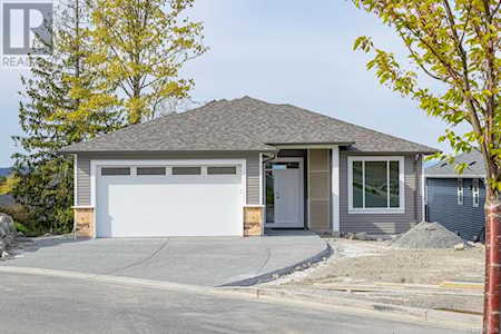 Ladysmith 4 Bedroom Homes For Sale & MLS® Real Estate