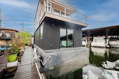 Seattle Floating Homes and Houseboats