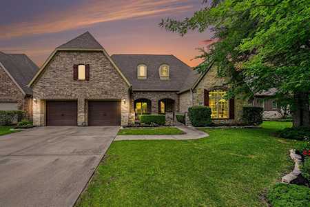 Woodforest Texas - Living Like a Local Exploring Woodforest in ...