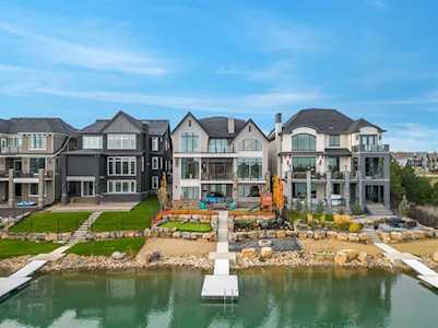 Southeast Calgary Waterfront Homes For Sale - Southeast Calgary ...