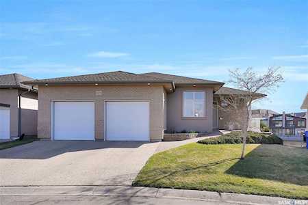 River Bend - Homes for Sale in River Bend Regina