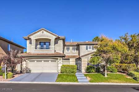 The Vistas Summerlin | Las Vegas Homes for Sale 702-882-8240