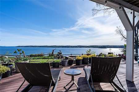 Key Peninsula Waterfront Homes (Local Waterfront Specialists)