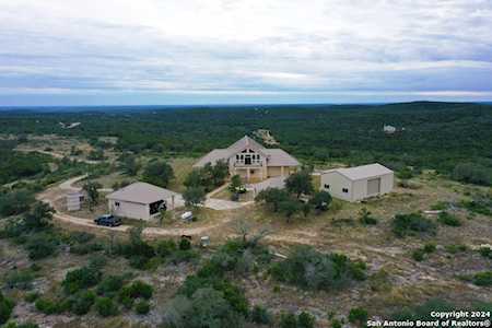 South Texas Ranches For Sale - South TX Hunting Ranches