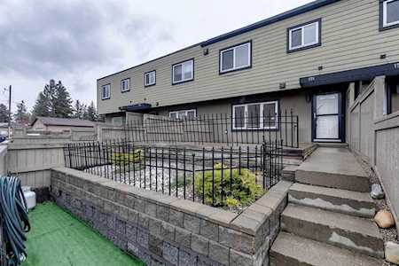 West Calgary Condos For Sale - West Calgary Condominiums