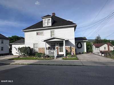 Roaring Spring Real Estate - Homes for Sale in Roaring Spring