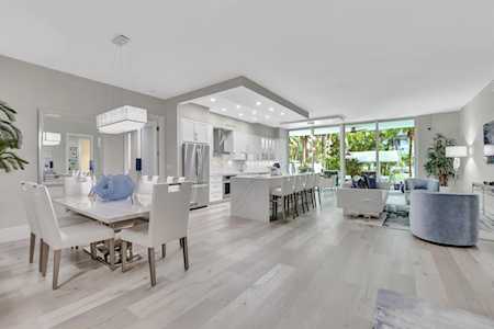 Townsend Place Condos for Sale Downtown Boca Raton | BocaLuxuryCondos.com