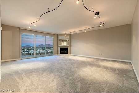 Turnberry Place Condos For Sale - Luxury Condos Las Vegas
